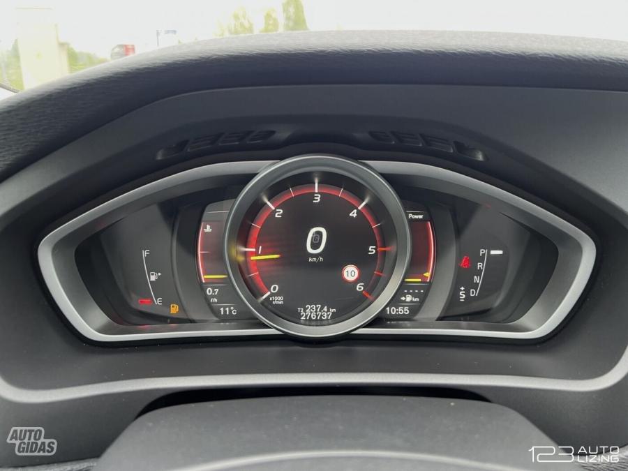 Volvo V40 2016 in Taurage, with an engine capacity of 2.00 L and mileage of 273 thousand km for 8500 €, photo 21 on AUTOMOTO.COM.LV