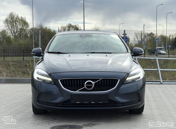 Volvo V40 2016 in Taurage, with an engine capacity of 2.00 L and mileage of 270 thousand km for 7300 €, photo 4 on AUTOMOTO.COM.LV