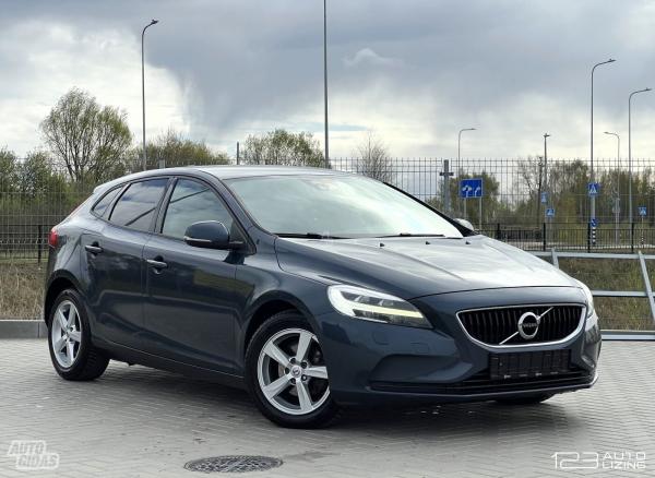 Volvo V40 2016 in Taurage, with an engine capacity of 2.00 L and mileage of 270 thousand km for 7300 €, photo 5 on AUTOMOTO.COM.LV