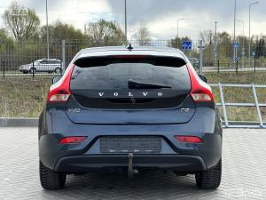 Volvo V40 2016 Tauragė, ar dzinēja tilpumu 2.00 L un nobraukumu 270 tūkst. km par 7300 €, foto 10 vietnē AUTOMOTO.COM.LV