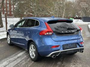 Volvo V40 2016 Kauņa, ar dzinēja tilpumu 2.00 L un nobraukumu 223 tūkst. km par 8950 €, foto 3 vietnē AUTOMOTO.COM.LV