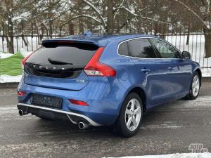 Volvo V40 2016 Kauņa, ar dzinēja tilpumu 2.00 L un nobraukumu 223 tūkst. km par 8950 €, foto 4 vietnē AUTOMOTO.COM.LV