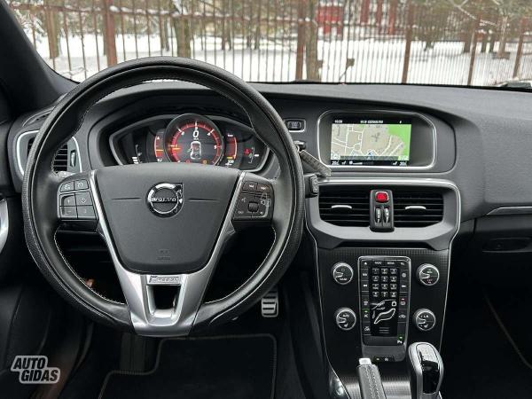 Вольво В40 2016 в Каунас, объемом двигателя 2.00 л и пробегом 223 тыс. км за 8950 €, фото 8 на AUTOMOTO.COM.LV