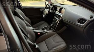 Volvo V40 2017 Jelgava, ar dzinēja tilpumu 2.00 L un nobraukumu 174 tūkst. km par 11890 €, foto 17 vietnē AUTOMOTO.COM.LV