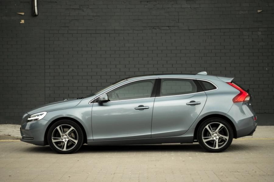 Volvo V40 2017 Rīga, ar dzinēja tilpumu 2.00 L un nobraukumu 220 tūkst. km par 13990 €, foto 7 vietnē AUTOMOTO.COM.LV