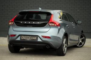 Volvo V40 2017 Rīga, ar dzinēja tilpumu 2.00 L un nobraukumu 220 tūkst. km par 13990 €, foto 8 vietnē AUTOMOTO.COM.LV
