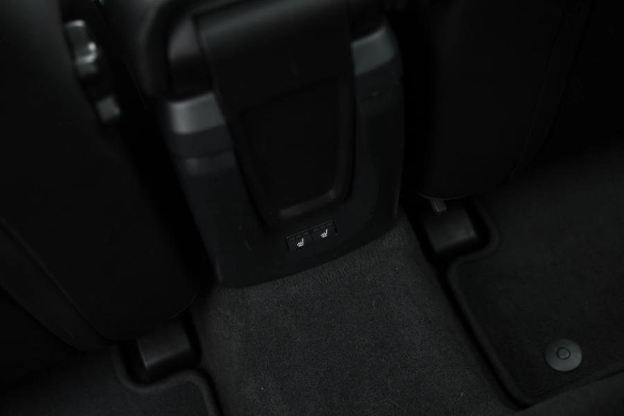 Volvo V40 2017 Rīga, ar dzinēja tilpumu 2.00 L un nobraukumu 220 tūkst. km par 13990 €, foto 16 vietnē AUTOMOTO.COM.LV