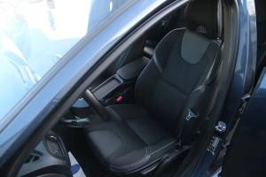 Volvo V40 2017 Rīga, ar dzinēja tilpumu 2.00 L un nobraukumu 0 tūkst. km par 9690 €, foto 9 vietnē AUTOMOTO.COM.LV