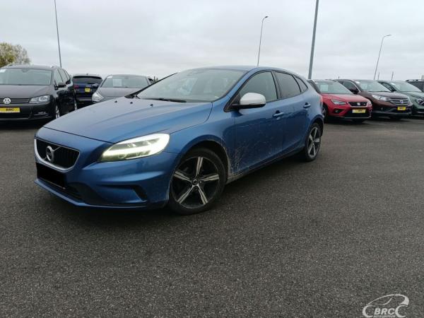 Volvo V40 2017 in Vilnius on AUTOMOTO.COM.LV Volvo V40 2017 in Vilnius, with an engine capacity of 1.97 L and mileage of 180 thousand km for 6900 €, photo 1 on AUTOMOTO.COM.LV