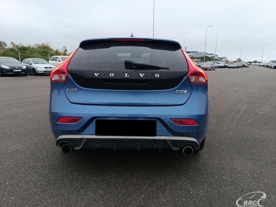 Volvo V40 2017 in Vilnius, with an engine capacity of 1.97 L and mileage of 180 thousand km for 6900 €, photo 5 on AUTOMOTO.COM.LV
