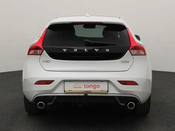 Volvo V40 2020 Viļņa, ar dzinēja tilpumu 2.00 L un nobraukumu 162 tūkst. km par 15199 €, foto 5 vietnē AUTOMOTO.COM.LV