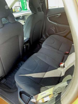 Oranžs Volvo V40 2013 Klaipėda, ar dzinēja tilpumu 1.56 L un nobraukumu 188 tūkst. km par 6900 €, foto 15 vietnē AUTOMOTO.COM.LV