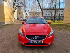 Sarkans Volvo V40 2013 Tauragė, ar dzinēja tilpumu 1.56 L un nobraukumu 176 tūkst. km par 2200 €, foto 6 vietnē AUTOMOTO.COM.LV