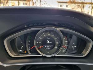 Sarkans Volvo V40 2013 Tauragė, ar dzinēja tilpumu 1.56 L un nobraukumu 176 tūkst. km par 2200 €, foto 8 vietnē AUTOMOTO.COM.LV