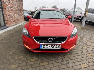Sarkans Volvo V40 2013 Talsi, ar dzinēja tilpumu 1.60 L un nobraukumu 188 tūkst. km par 6495 €, foto 3 vietnē AUTOMOTO.COM.LV