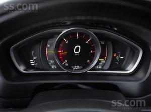 Красный Вольво В40 2013 в Елгава, объемом двигателя 1.60 л и пробегом 0 тыс. км за 5390 €, фото 20 на AUTOMOTO.COM.LV