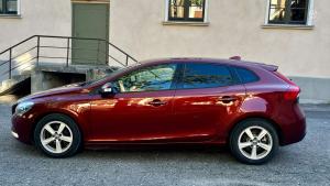 Sarkans Volvo V40 2013 Šilutė, ar dzinēja tilpumu 1.56 L un nobraukumu 259 tūkst. km par 4500 €, foto 9 vietnē AUTOMOTO.COM.LV