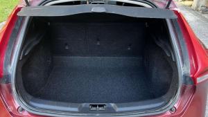 Sarkans Volvo V40 2013 Šilutė, ar dzinēja tilpumu 1.56 L un nobraukumu 259 tūkst. km par 4500 €, foto 18 vietnē AUTOMOTO.COM.LV