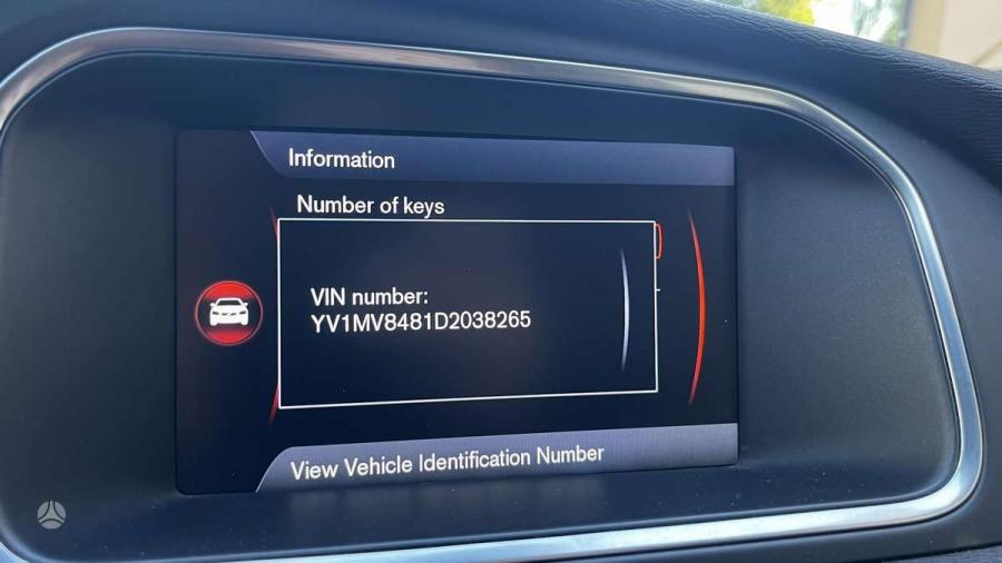 Sarkans Volvo V40 2013 Šilutė, ar dzinēja tilpumu 1.56 L un nobraukumu 259 tūkst. km par 4500 €, foto 23 vietnē AUTOMOTO.COM.LV