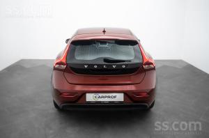Red Volvo V40 2014 in Riga, with an engine capacity of 1.60 L and mileage of 257 thousand km for 7699 €, photo 6 on AUTOMOTO.COM.LV