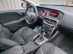 Red Volvo V40 2015 in Tallinn, with an engine capacity of 2.00 L and mileage of 169 thousand km for 9490 €, photo 13 on AUTOMOTO.COM.LV