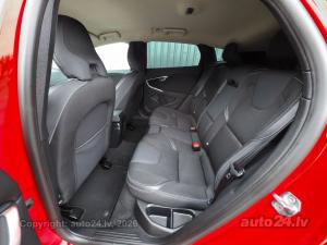 Red Volvo V40 2015 in Tallinn, with an engine capacity of 2.00 L and mileage of 169 thousand km for 9490 €, photo 14 on AUTOMOTO.COM.LV