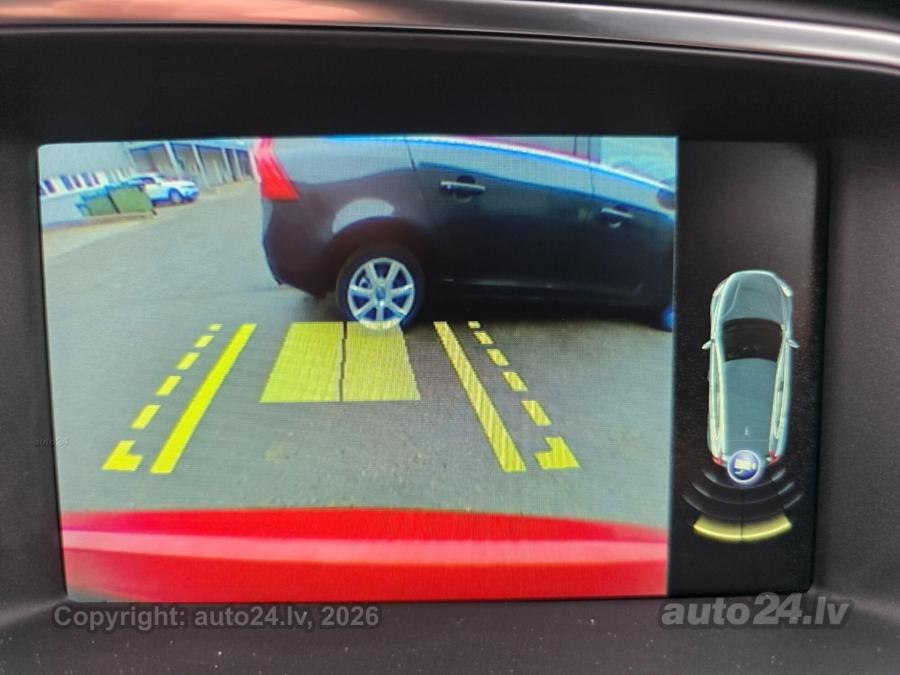 Red Volvo V40 2015 in Tallinn, with an engine capacity of 2.00 L and mileage of 169 thousand km for 9490 €, photo 22 on AUTOMOTO.COM.LV