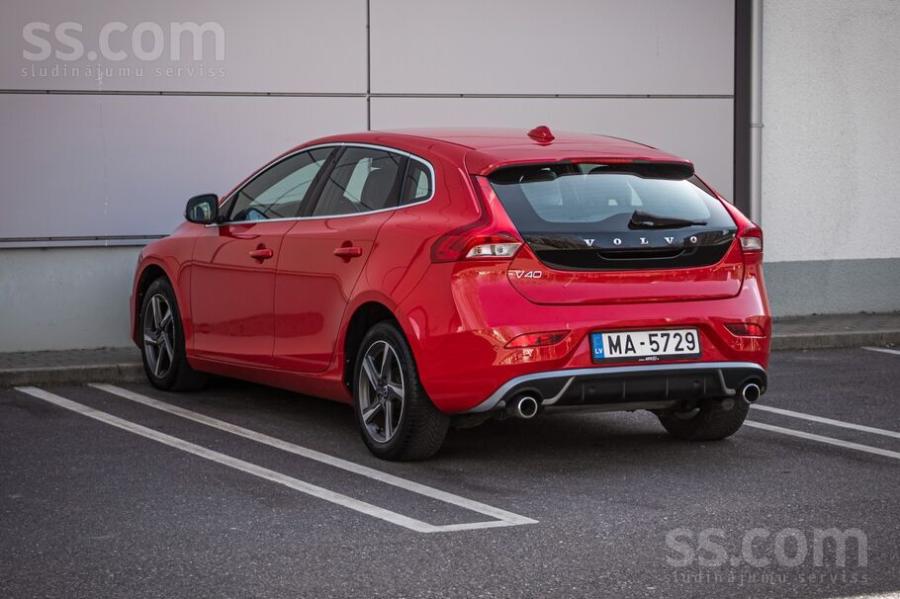 Sarkans Volvo V40 2015 Rīga, ar dzinēja tilpumu 2.00 L un nobraukumu 0 tūkst. km par 5995 €, foto 7 vietnē AUTOMOTO.COM.LV
