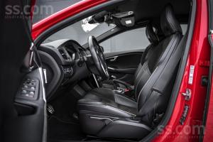 Sarkans Volvo V40 2015 Rīga, ar dzinēja tilpumu 2.00 L un nobraukumu 0 tūkst. km par 5995 €, foto 9 vietnē AUTOMOTO.COM.LV