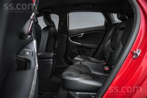 Sarkans Volvo V40 2015 Rīga, ar dzinēja tilpumu 2.00 L un nobraukumu 0 tūkst. km par 5995 €, foto 11 vietnē AUTOMOTO.COM.LV