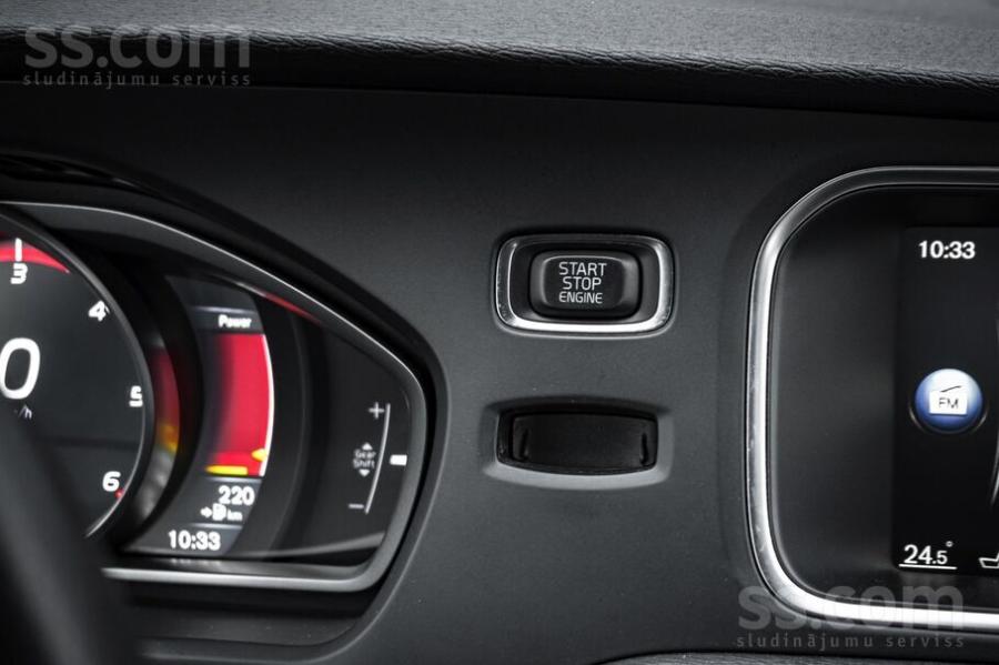 Sarkans Volvo V40 2015 Rīga, ar dzinēja tilpumu 2.00 L un nobraukumu 0 tūkst. km par 5995 €, foto 20 vietnē AUTOMOTO.COM.LV