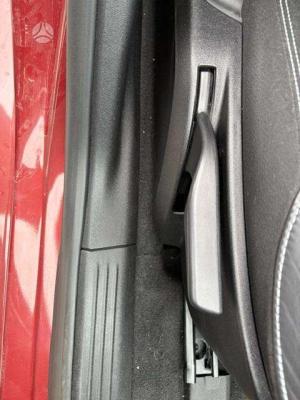 Red Volvo V40 2015 in Marijampole, with an engine capacity of 1.98 L and mileage of 299 thousand km for 10400 €, photo 12 on AUTOMOTO.COM.LV