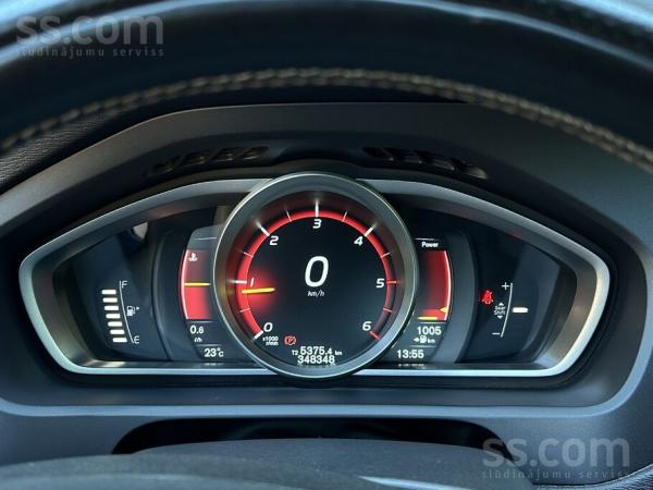 Sarkans Volvo V40 2015 Gulbene, ar dzinēja tilpumu 2.00 L un nobraukumu 348 tūkst. km par 7500 €, foto 8 vietnē AUTOMOTO.COM.LV