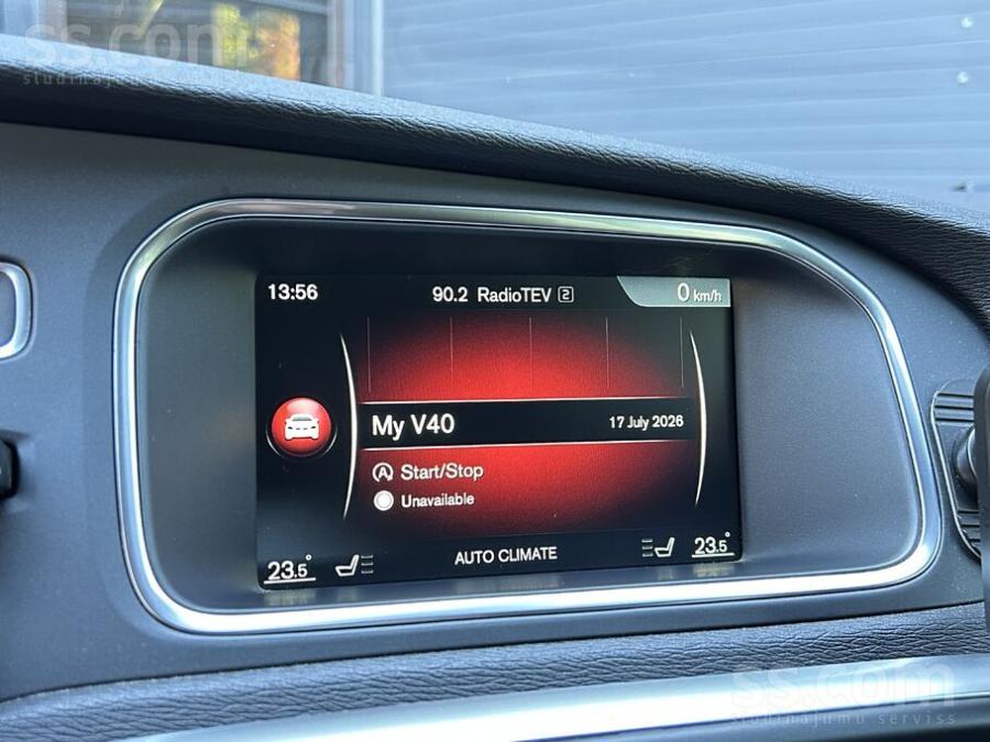 Sarkans Volvo V40 2015 Gulbene, ar dzinēja tilpumu 2.00 L un nobraukumu 348 tūkst. km par 7500 €, foto 10 vietnē AUTOMOTO.COM.LV