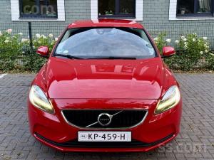 Sarkans Volvo V40 2017 Rīga, ar dzinēja tilpumu 2.00 L un nobraukumu 260 tūkst. km par 7980 €, foto 4 vietnē AUTOMOTO.COM.LV
