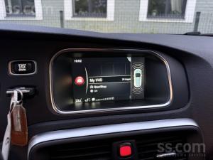 Sarkans Volvo V40 2017 Rīga, ar dzinēja tilpumu 2.00 L un nobraukumu 260 tūkst. km par 7980 €, foto 25 vietnē AUTOMOTO.COM.LV