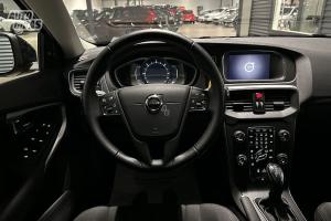 Red Volvo V40 2019 in Kaunas, with an engine capacity of 0.00 L and mileage of 13 thousand km for 27204 €, photo 10 on AUTOMOTO.COM.LV
