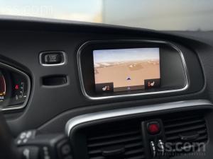 Red Volvo V40 2020 in Riga, with an engine capacity of 1.50 L and mileage of 201 thousand km for 13500 €, photo 25 on AUTOMOTO.COM.LV