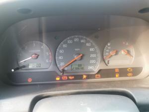 Volvo V40 2000 in Ignalina, with an engine capacity of 2.70 L and mileage of 283 thousand km for 230 €, photo 14 on AUTOMOTO.COM.LV