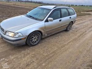 Volvo V40 2001 Šalčininkai, ar dzinēja tilpumu 1.90 L un nobraukumu 5000 tūkst. km par 500 €, foto  vietnē AUTOMOTO.COM.LV