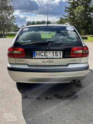 Volvo V40 2001 in Vilnius, with an engine capacity of 1.90 L and mileage of 343 thousand km for 950 €, photo 3 on AUTOMOTO.COM.LV