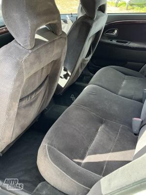 Volvo V40 2001 in Vilnius, with an engine capacity of 1.90 L and mileage of 343 thousand km for 950 €, photo 9 on AUTOMOTO.COM.LV