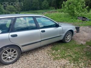 Volvo V40 2002 Ogre, ar dzinēja tilpumu 1.90 L un nobraukumu 320 tūkst. km par 800 €, foto 10 vietnē AUTOMOTO.COM.LV