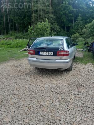 Volvo V40 2002 Ogre, ar dzinēja tilpumu 1.90 L un nobraukumu 320 tūkst. km par 800 €, foto 13 vietnē AUTOMOTO.COM.LV