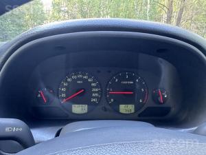 Volvo V40 2002 Rīga, ar dzinēja tilpumu 1.90 L un nobraukumu 0 tūkst. km par 990 €, foto 19 vietnē AUTOMOTO.COM.LV