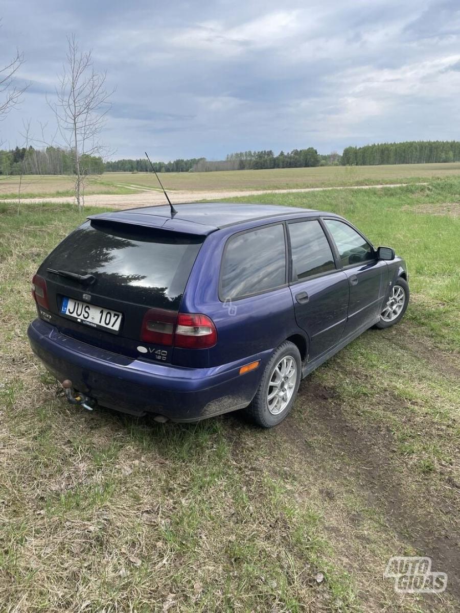 Volvo V40 2003 in Utena, with an engine capacity of 1.90 L and mileage of 418 thousand km for 830 €, photo 3 on AUTOMOTO.COM.LV