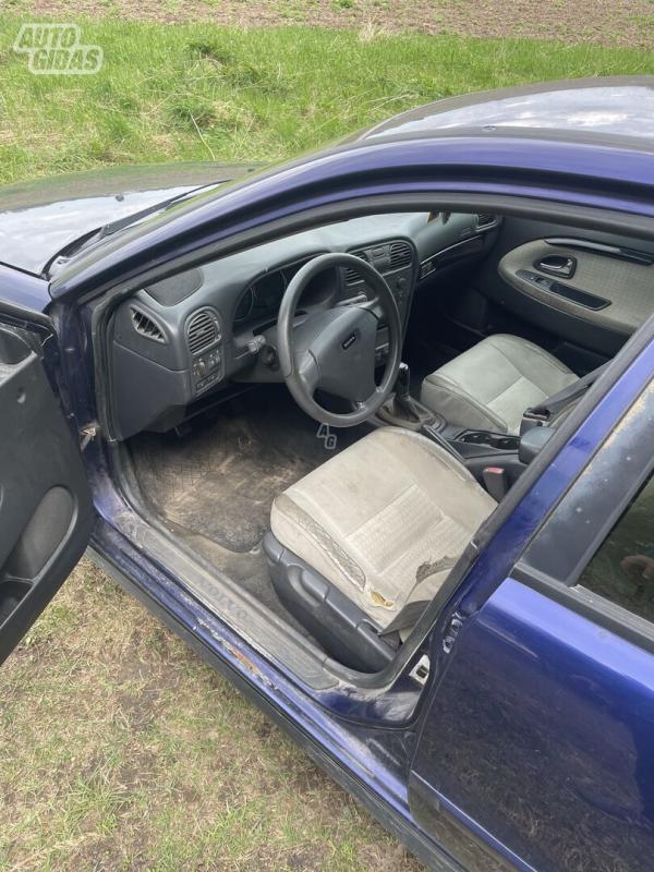 Volvo V40 2003 in Utena, with an engine capacity of 1.90 L and mileage of 418 thousand km for 830 €, photo 3 on AUTOMOTO.COM.LV