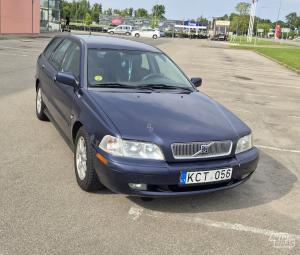 Volvo V40 2003 Panevēža, ar dzinēja tilpumu 1.90 L un nobraukumu 269 tūkst. km par 800 €, foto 11 vietnē AUTOMOTO.COM.LV