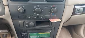 Volvo V40 2003 in Vilnius, with an engine capacity of 1.90 L and mileage of 388 thousand km for 500 €, photo 11 on AUTOMOTO.COM.LV