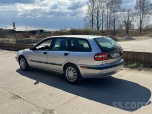 Volvo V40 2004 Rīga, ar dzinēja tilpumu 1.90 L un nobraukumu 0 tūkst. km par 1199 €, foto 4 vietnē AUTOMOTO.COM.LV